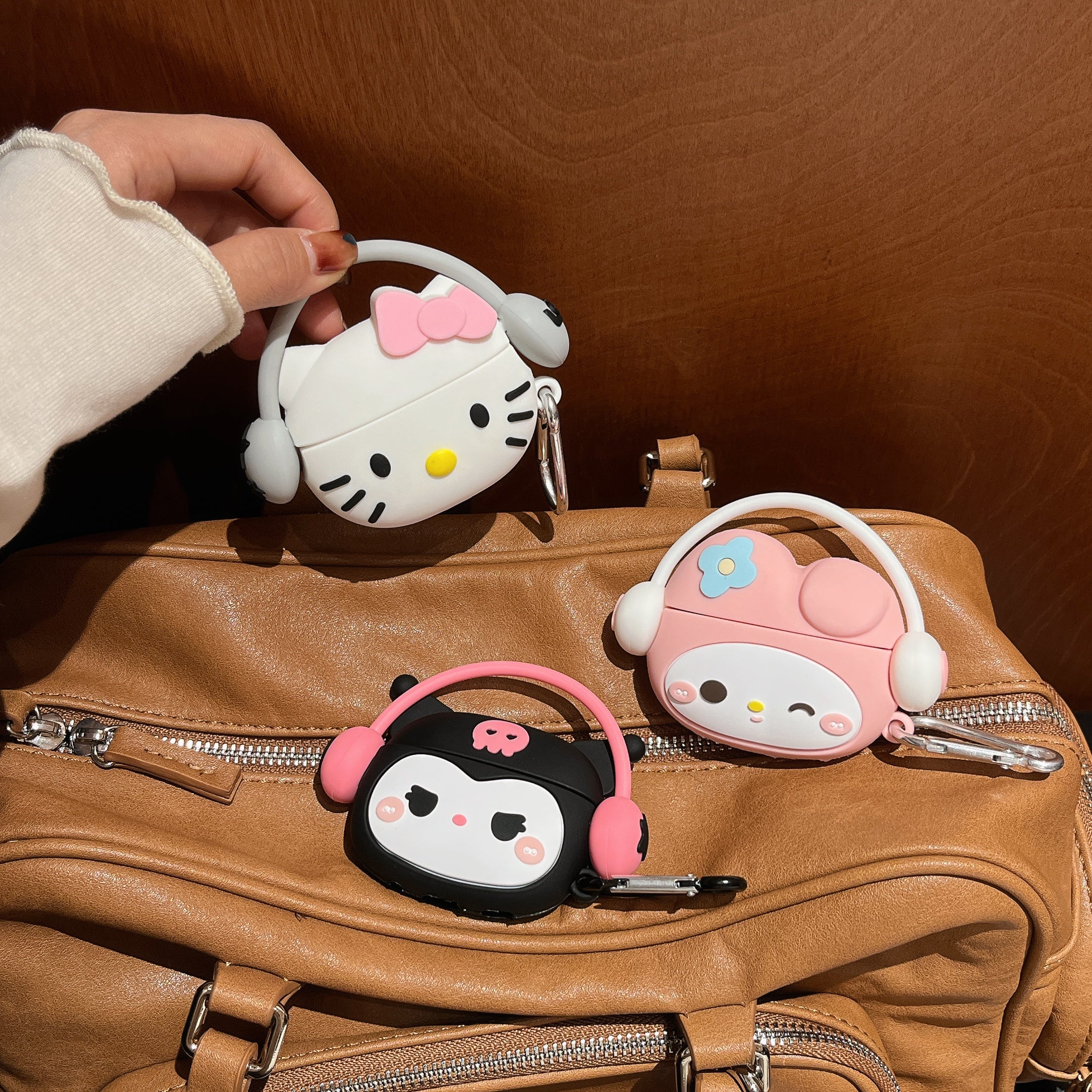 Cute Cartoon With Headphone Designer Airpod Case – Kalakaar Indiaa